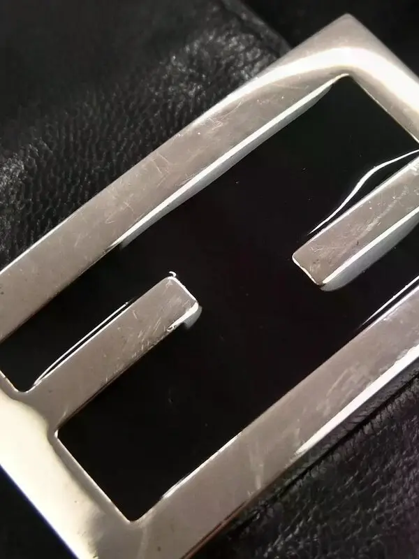 Fendi 2009 Mamma Baguette Buckle Handbag - Black