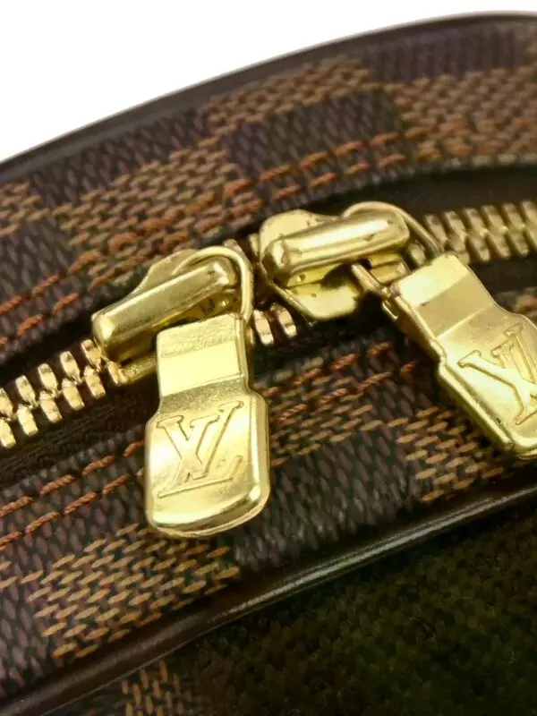 LOUIS VUITTON 2006 Damier Gange Belt Bag