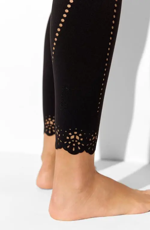 Spiritual Gangster Petal Lotus 7/8 Leggings - Black