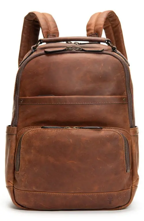 THE FRYE COMPANY Logan Leather Backpack - Cognac