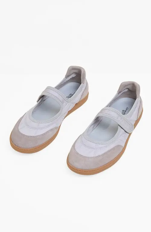 Charlotte Stone Garcia Ballet Sneaker - Fog