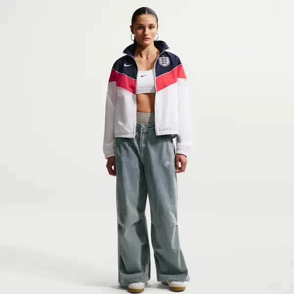 Nike England Windrunner Soccer Uv Woven Jacket - White