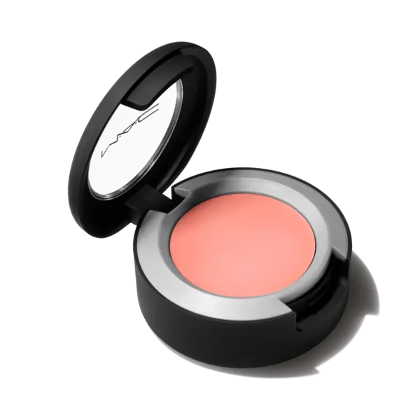 MAC COSMETICS Powder Kiss Soft Matte Eye Shadow - Strike A Pose