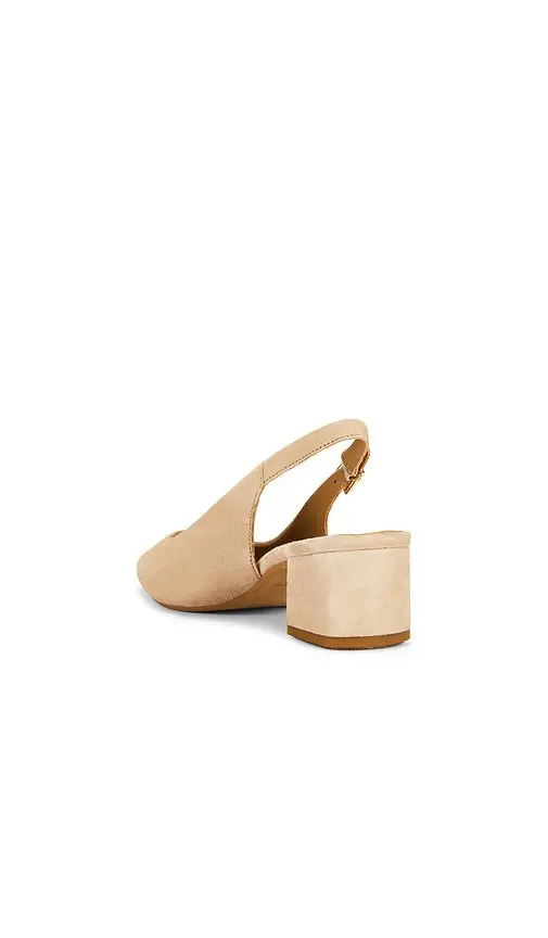 VAGABOND SHOEMAKERS Marta Suede Slingback Pump - Safari