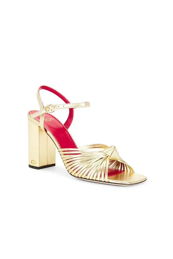 Valentino Garavani Vg Annet 90 Sandal - Antique Brass Light