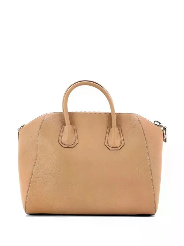 Givenchy Antigona Leather Medium Satchel - Neutrals