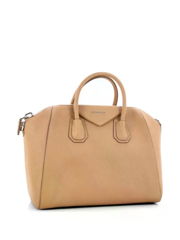 Givenchy Antigona Leather Medium Satchel - Neutrals