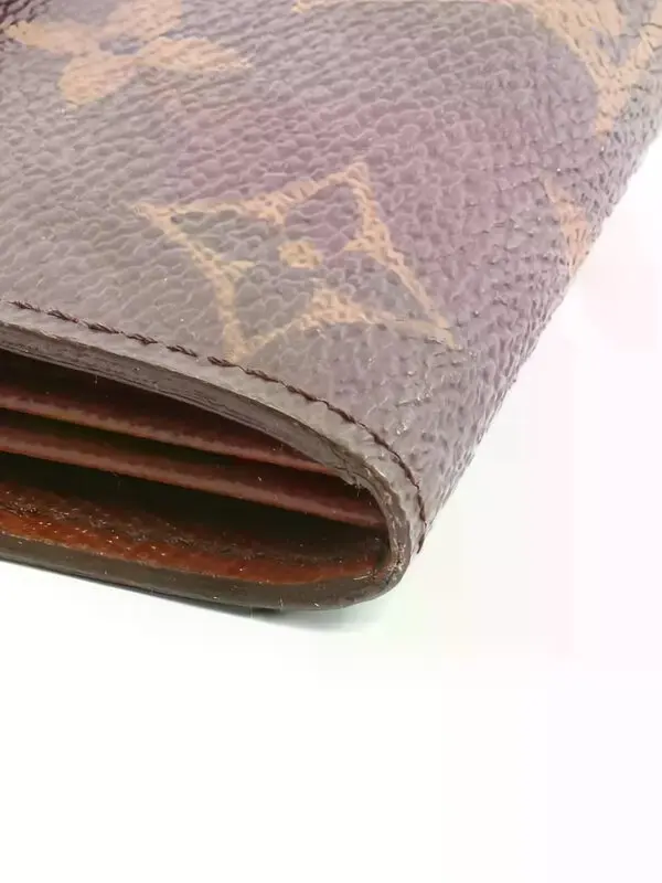 LOUIS VUITTON Monogram Bi-fold Wallet