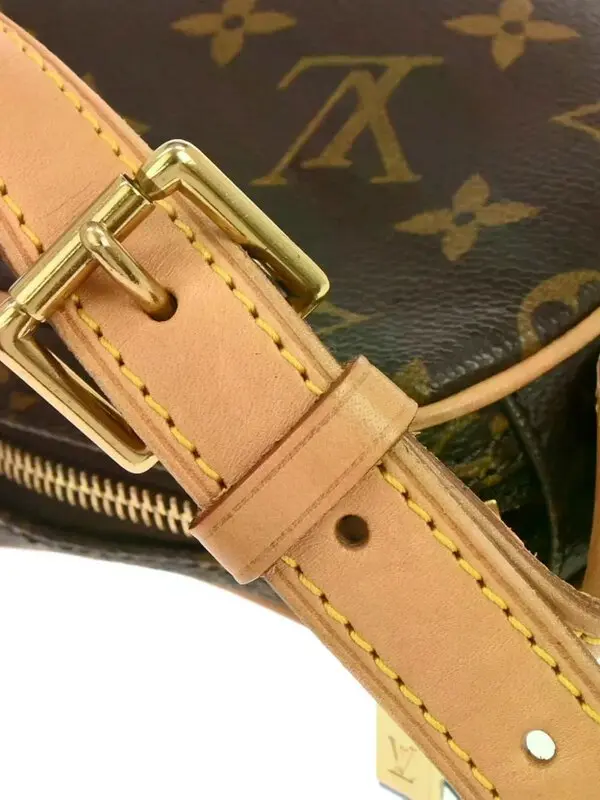 LOUIS VUITTON 2002 Pm Monogram Croissant Shoulder Bag - Brown