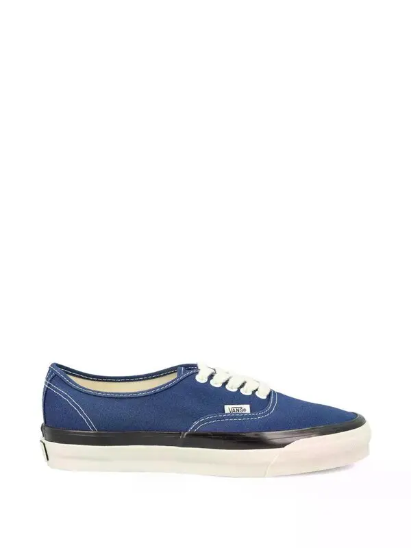 VANS Authentic Canvas Sneakers