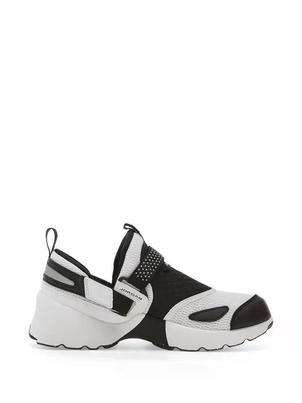 JORDAN Trunner Lx Sneakers - White