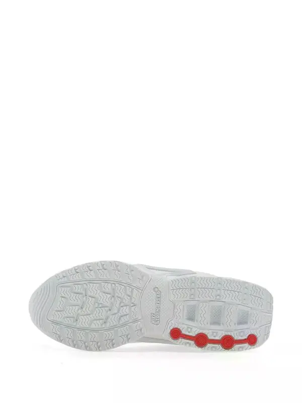 Nike Air Max Dn Roam Sneakers - White