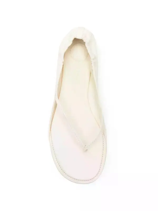 Jacquemus Nappa Leather Flat Sandals - Neutrals