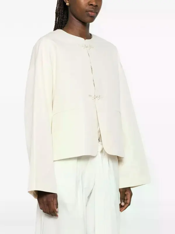 VIKTORIA CHAN Flower Appliqué Jacket
