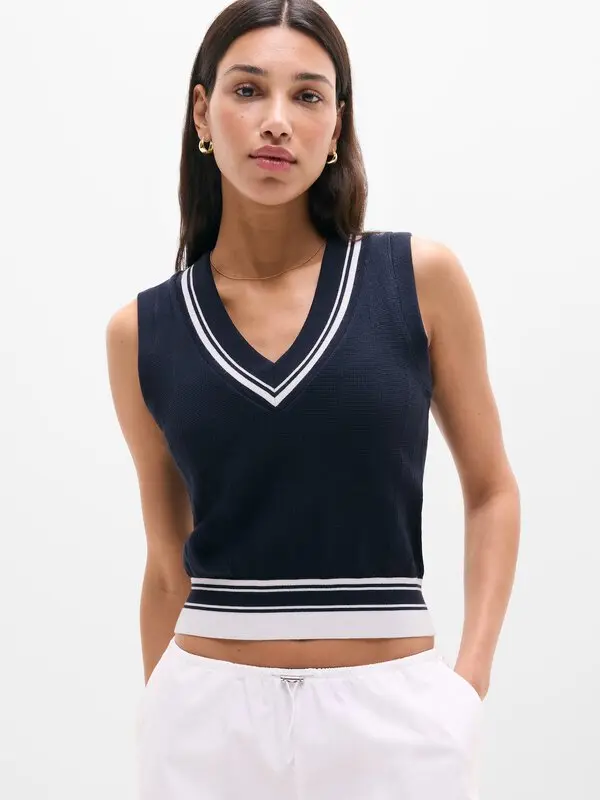 Athleta Seamless Sweater Vest - Eclipse/white