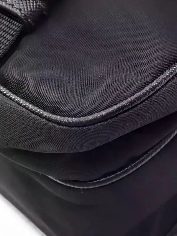 Prada 2010s Logo-detail Shoulder Bag