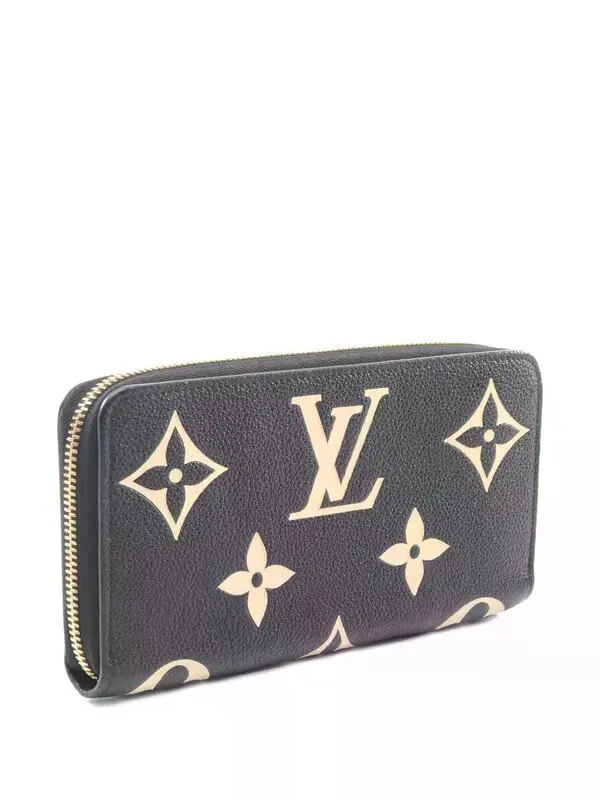LOUIS VUITTON 2021 Monogram Zip Wallet