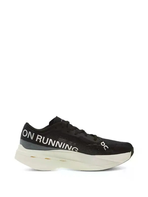 On Cloudboom Sneakers - Black