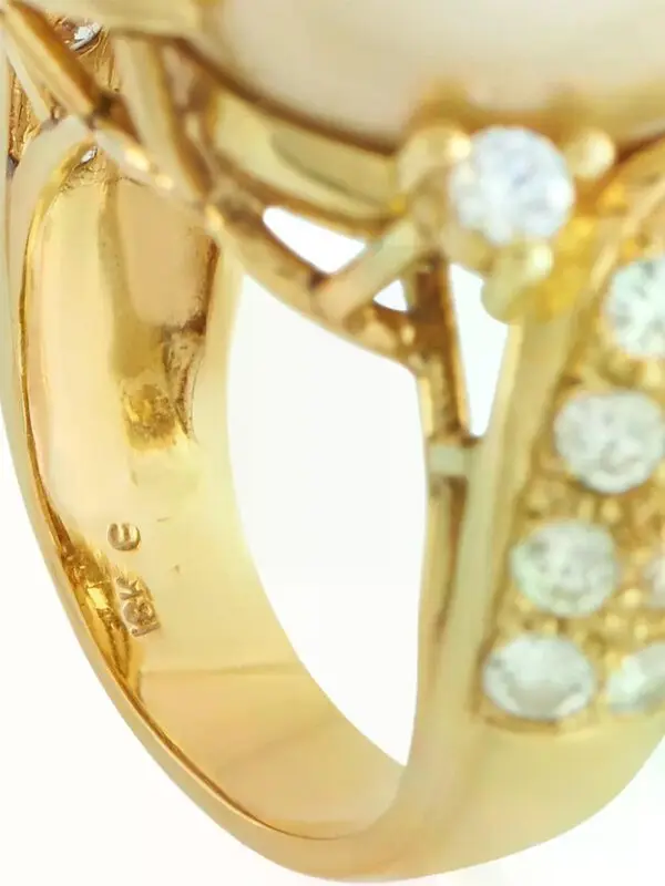 LB EXCLUSIVE Diamond And Pearl Ring