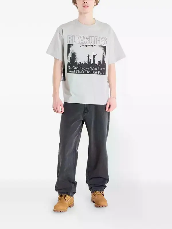 PLEASURES Incognito Short-sleeve T-shirt