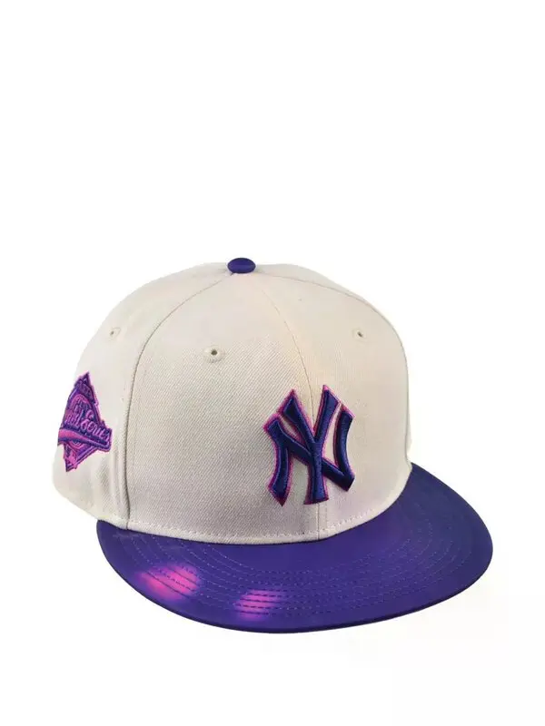 New Era 9fifty New York Yankees World Series Snapback Cap - Neutrals