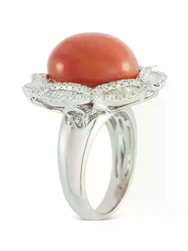 LB EXCLUSIVE 18k White Gold Diamond And Coral Ring