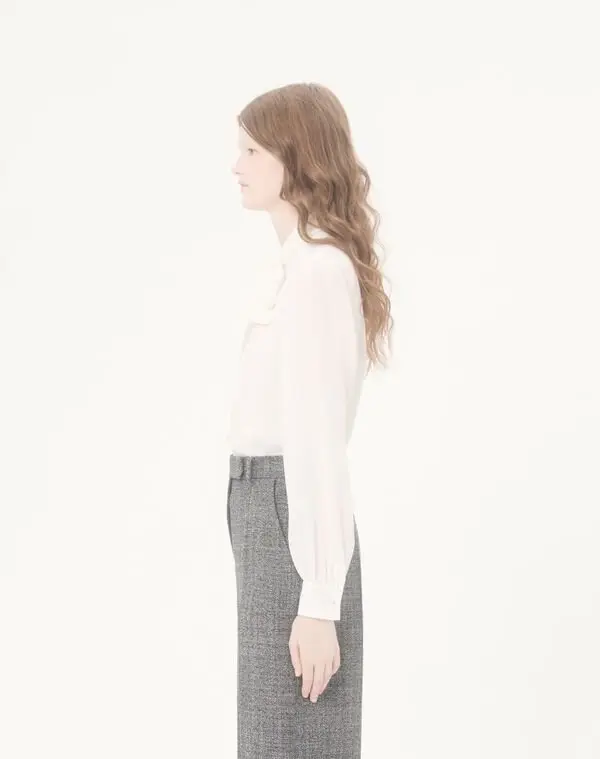 Valentino Garavani Crepe De Chine Shirt With Neck Scarf - Ivory