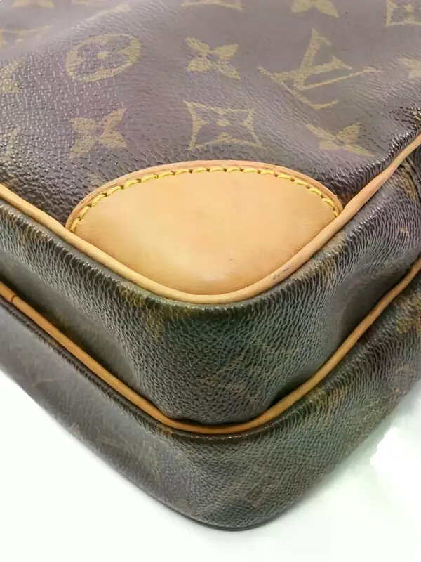 LOUIS VUITTON 2002 Amazon Monogram Canvas Shoulder Bag