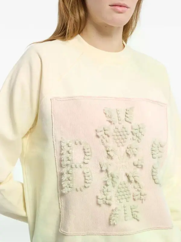 BARRIE Cashmere Patch Logo Sweatshirt - Neutrals