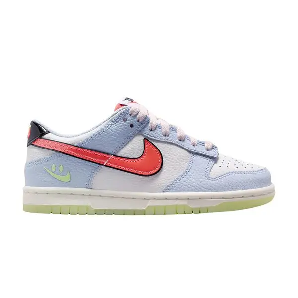 Nike Dunk Low Gs 'smiley Swoosh - Blue