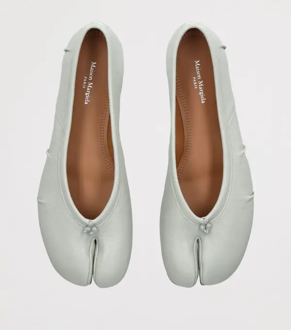MAISON MARGIELA Leather Tabi Ballet Flats