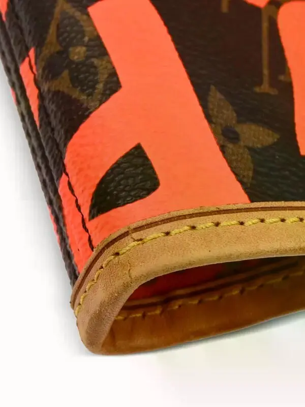 LOUIS VUITTON Monogram Graffiti Neverfull Gm Tote Bag