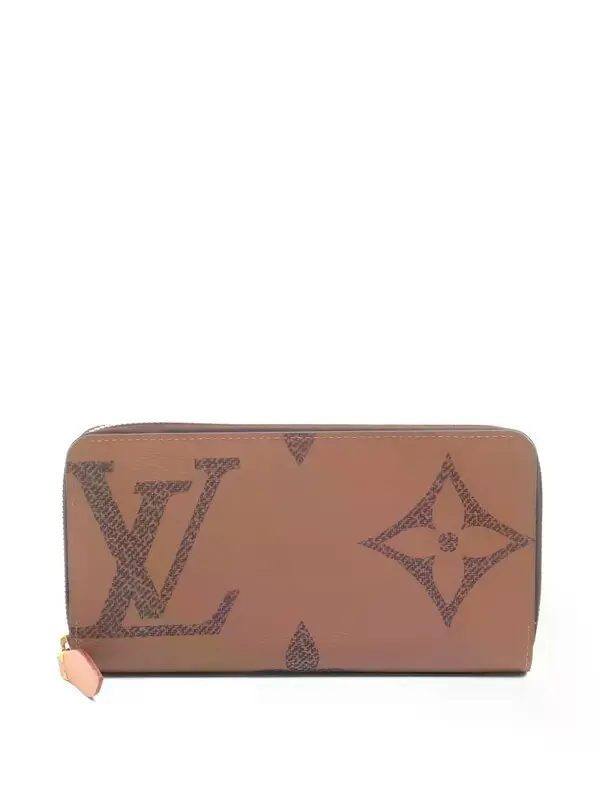 LOUIS VUITTON 2019 Zippy Wallet - Brown