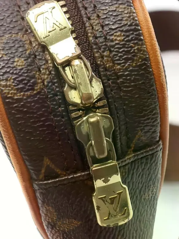 LOUIS VUITTON Gange Monogram Belt Bag - Brown