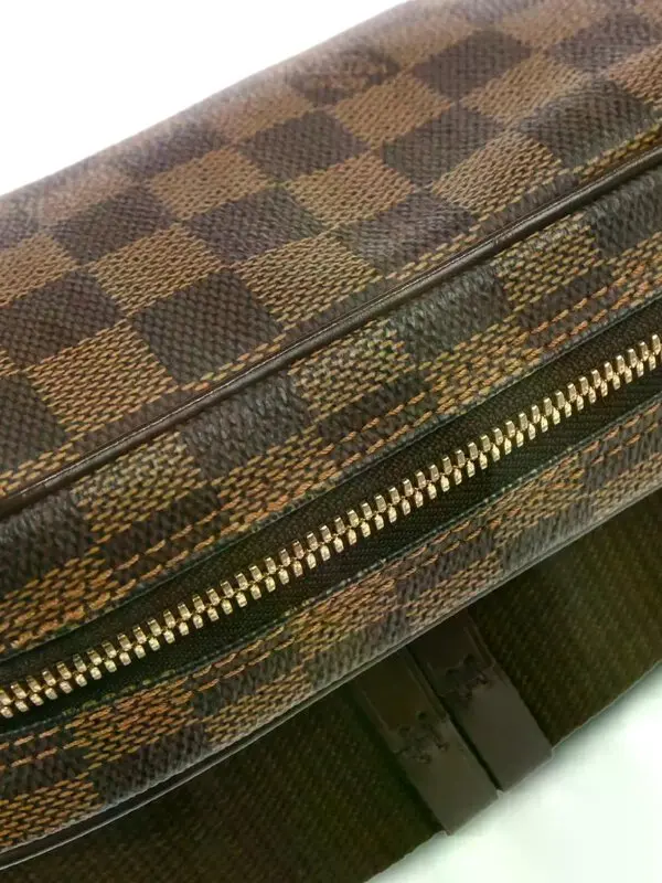 LOUIS VUITTON Pochette Gange Body Bag