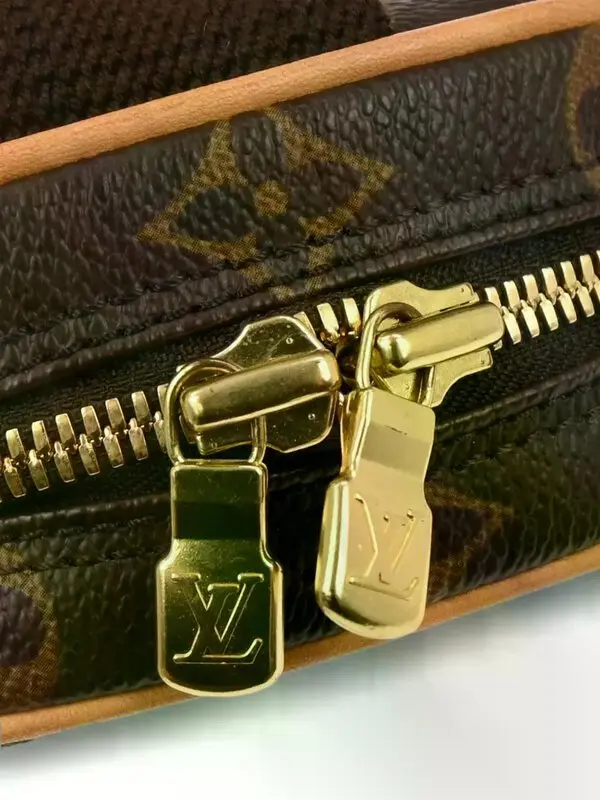 LOUIS VUITTON Pochette Gange Belt Bag
