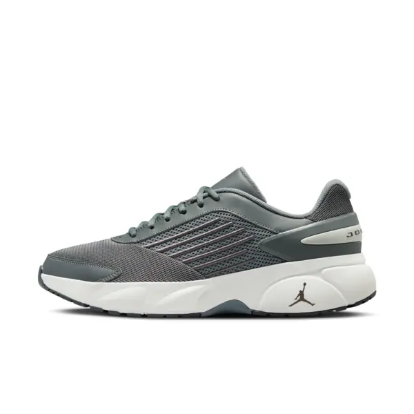 JORDAN Trunner Flow Shoes