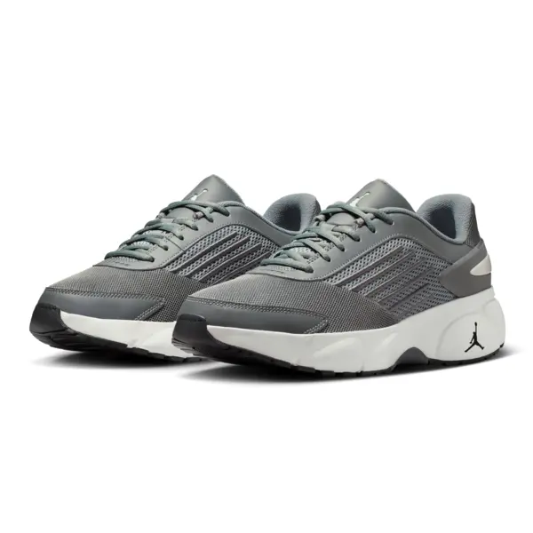 JORDAN Trunner Flow Shoes