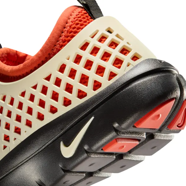 Nike Rejuven8 Run Shoes