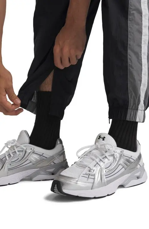 Under Armour Icon Track Joggers - Black