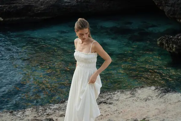MandiBreeze Iris Midi Dress - Vanilla