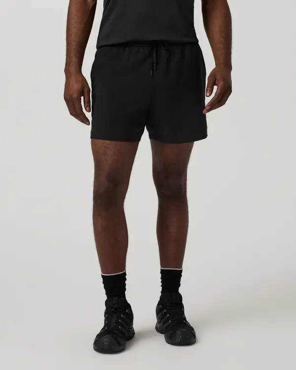 Vuori Course Short Lined 5 - Black
