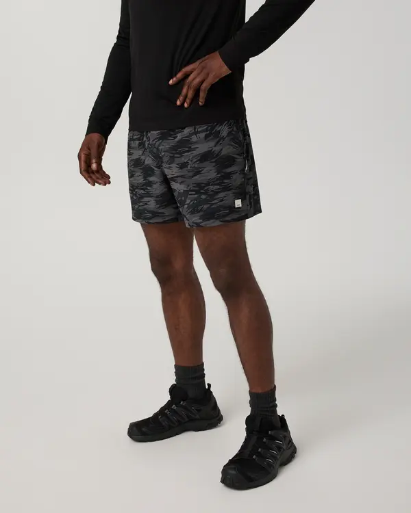 Vuori Banks Session Unlined Short - Black Riptide Camo