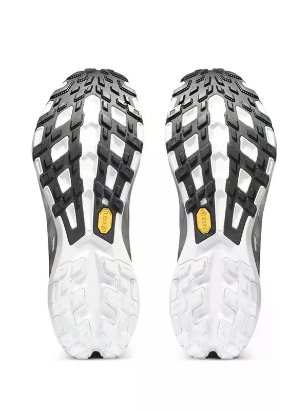 X-BIONIC Terraskin X02 Lace-up Sneakers - Black