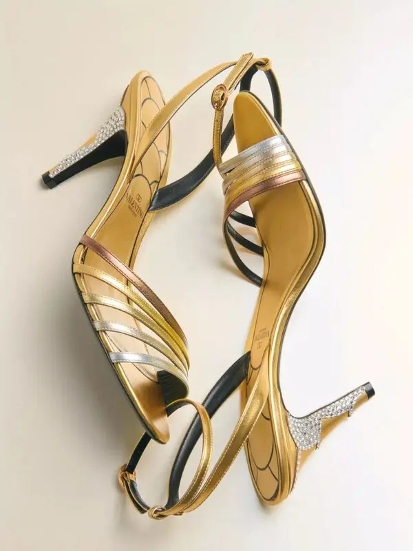 Valentino Garavani Ladycrush Sandal - Gold