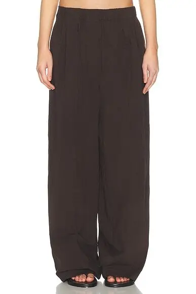 ST. AGNI Relaxed Pleat Pant - Bark