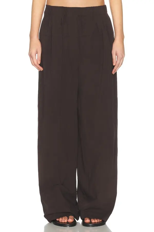 ST. AGNI Relaxed Pleat Pant - Bark
