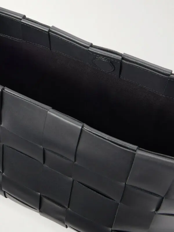 ST. AGNI Mini Leather Shoulder Bag