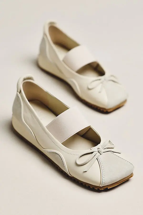 GRACE Ballet Flats With Bow Detailing - Cream