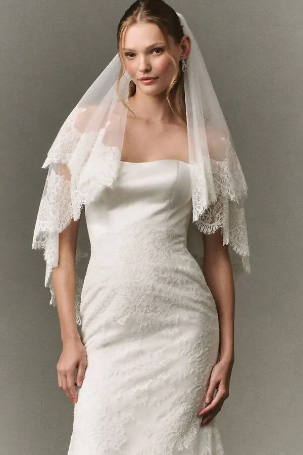 PRONOVIAS X Weddings Lace Fingertip Veil - Ivory